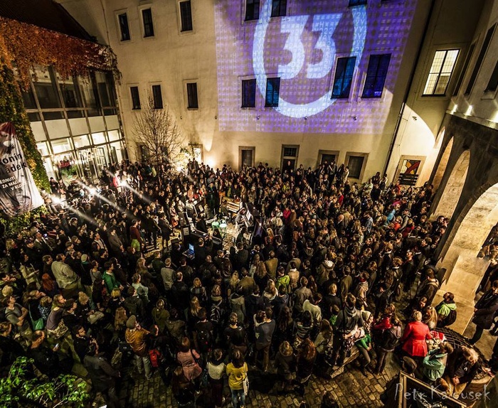 Café V lese - Music in Prague